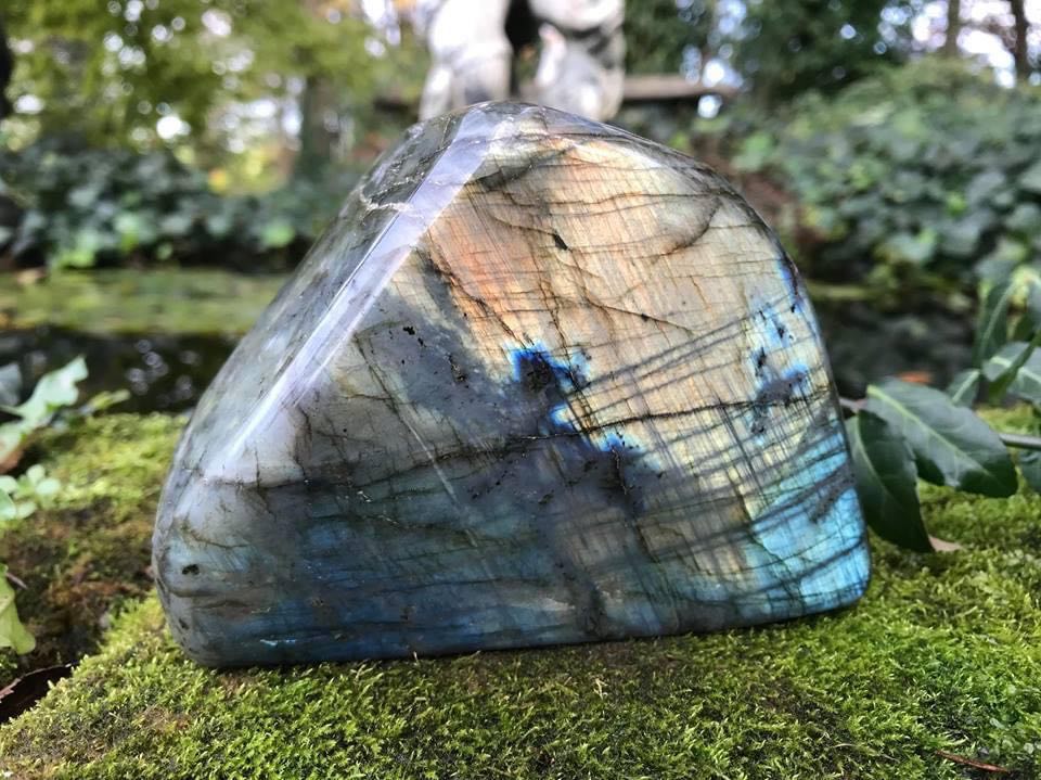 Gem Realm - Crystals, Gems, Jewelry